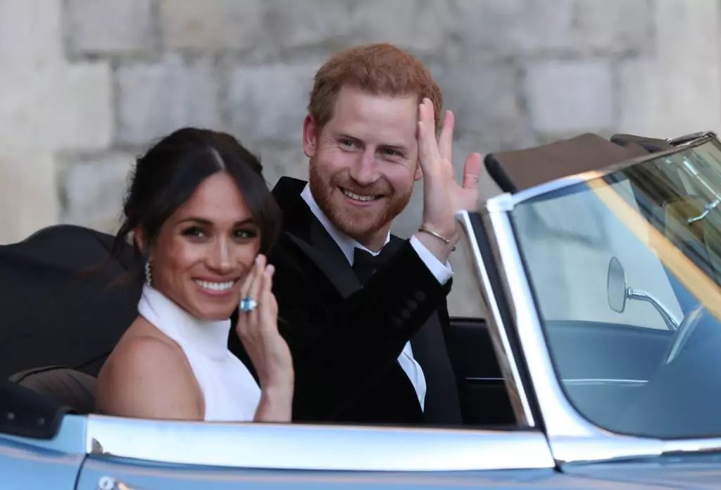 Qué significan las piedras del anillo de compromiso real, de Kate Middleton a la princesa Eugenia 1148_3