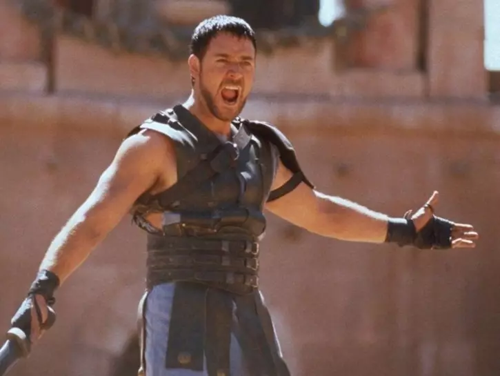 Russell Crowe fil-Gladiator