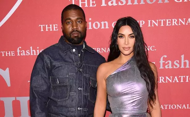 Kim Kardashian, Kanye West Scheedung iwwer seng reliéis Obsessioun?