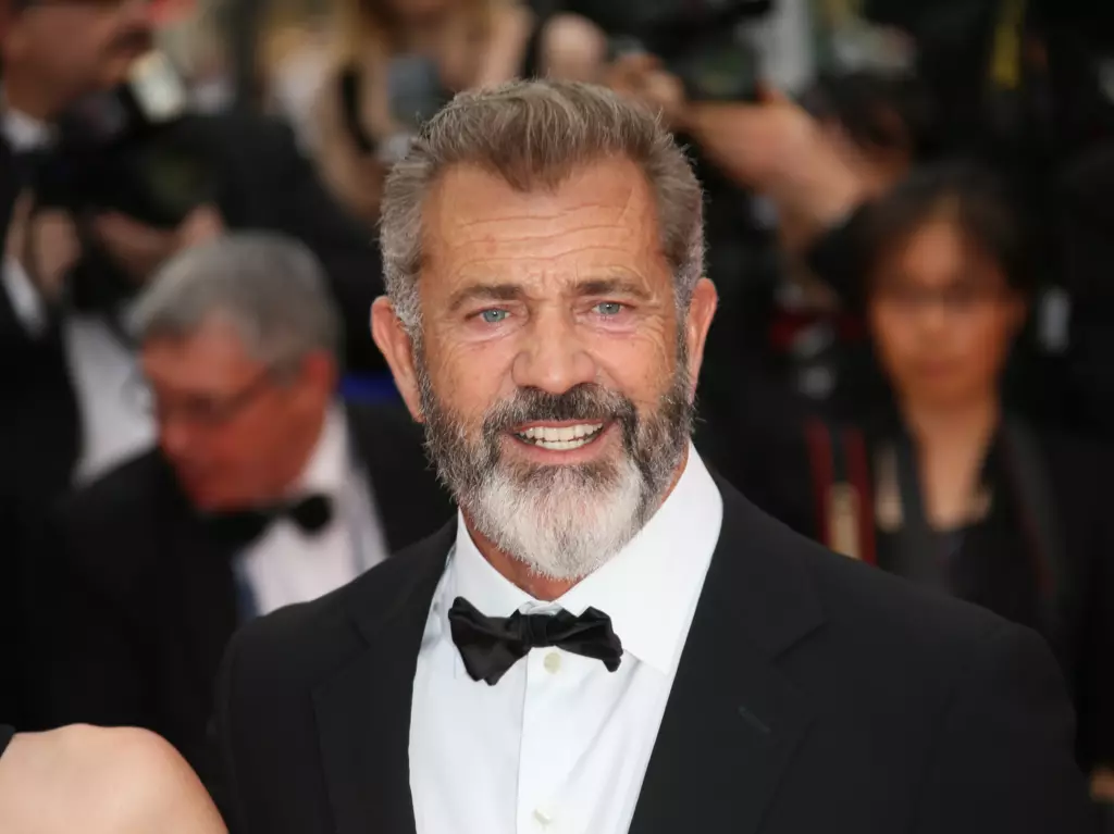 Mel Gibson's Net Worth: O se Ata ma se Talafaasolopito Pogisa