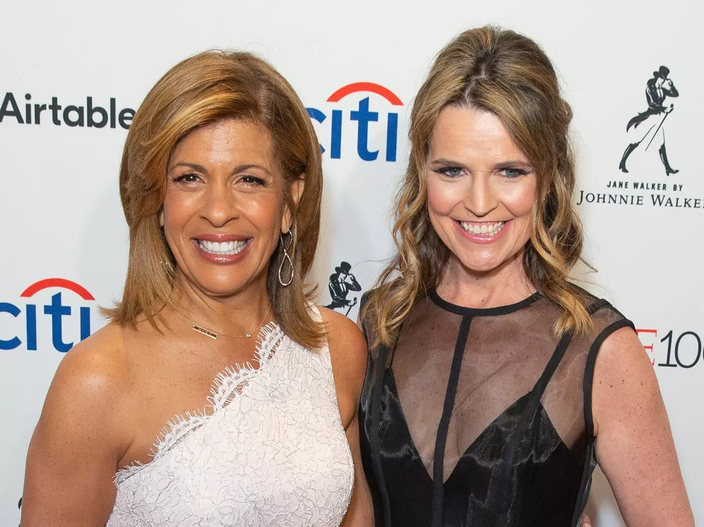 Savannah Guthrie, Hoda Kotb Bond over å være "gamle mødre" på "Today" Show