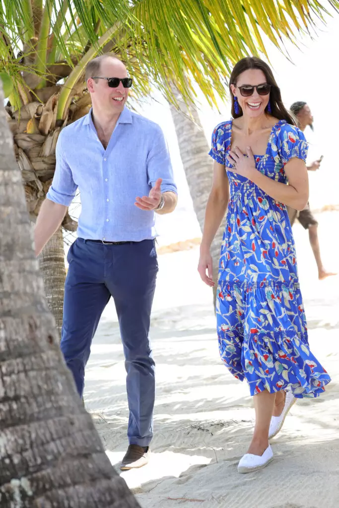 5 Beses na Sinira ni Kate Middleton ang Royal Style Protocol sa Caribbean Trip 413_1