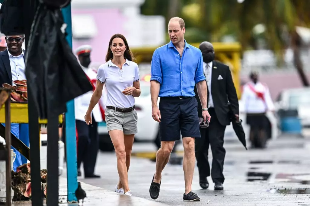 5 Beses na Sinira ni Kate Middleton ang Royal Style Protocol sa Caribbean Trip 413_4