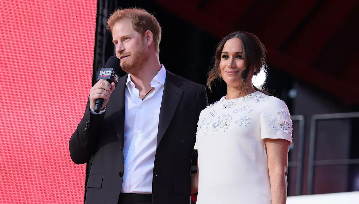 Disangka 'Ahli Royal' Nyebutkeun Meghan Markle Gaduh Pangeran Harry 'Di handapeun Jempolna,' Per Laporan