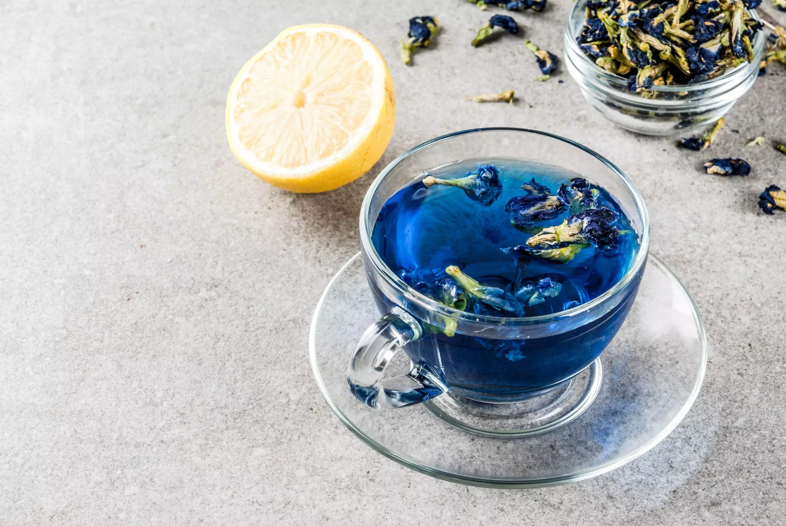 Fan ûntstekking oant gewichtsverlies, Butterfly Pea Flower Tea is it herbal powerhouse dat jo miskien misse