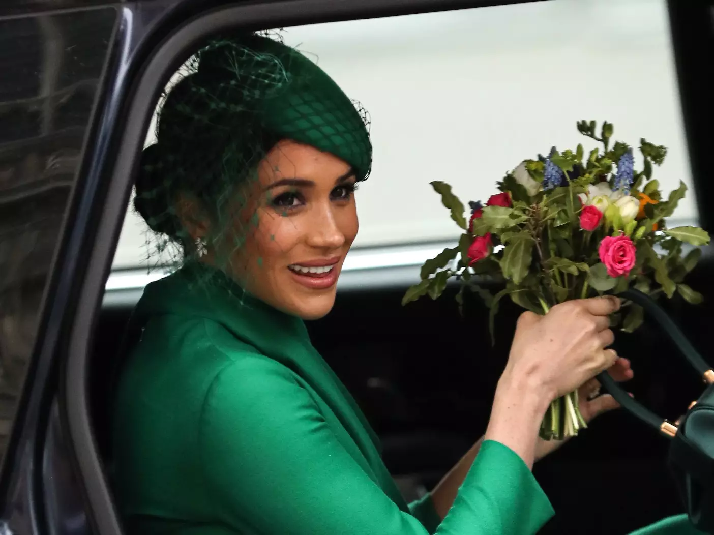 Meghan Markle spiegelte einen der ikonischen Looks von Prinzessin Diana in ihrem jüngsten Auftritt wider, aber wer trug es besser?