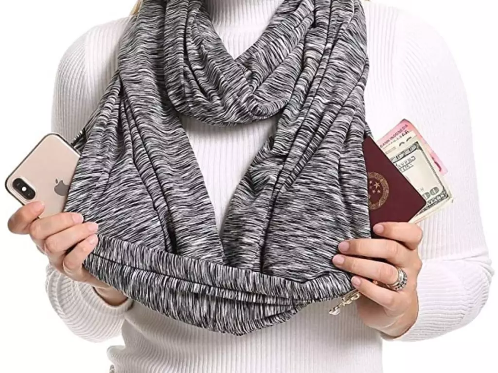 Infinity scarf na mifuko ya zippered