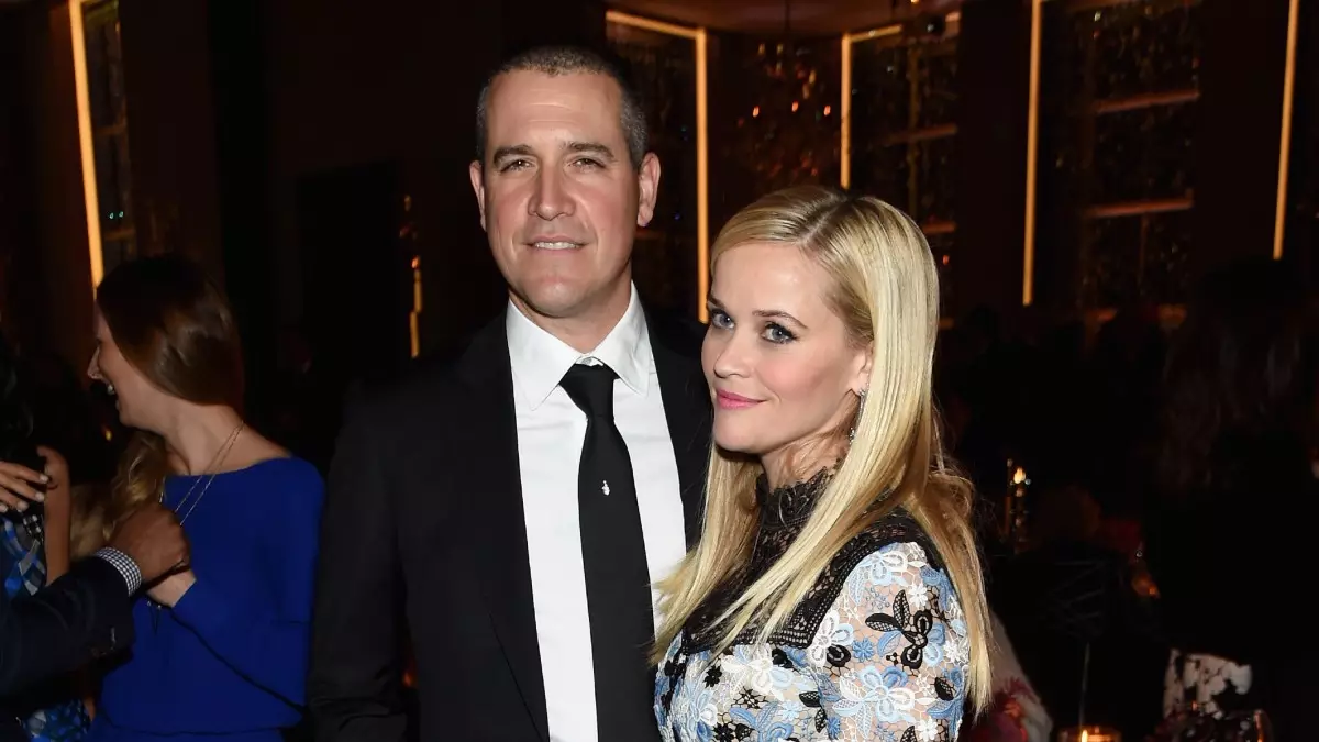 ¿Reese Witherspoon desesperada por salvar matrimonio fallido?