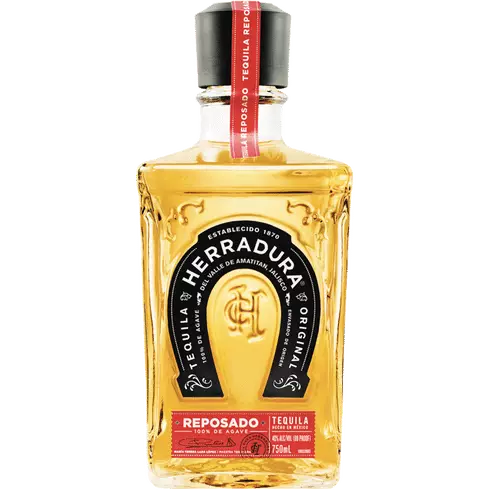 Botella de tequila Herradura Reposado.