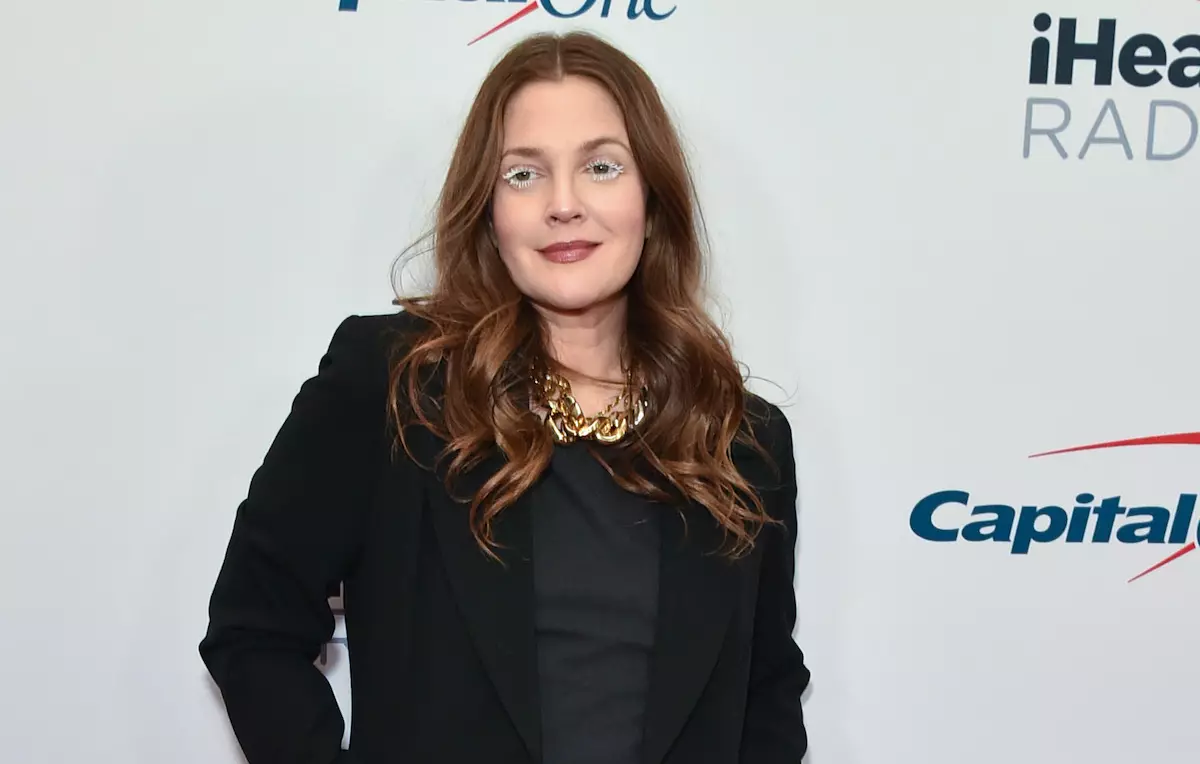 Apa Drew Barrymore kudu matur nuwun babagan Pembatalan Acara Dhiskusi? Apa Salah Sumber Mikir Dadi