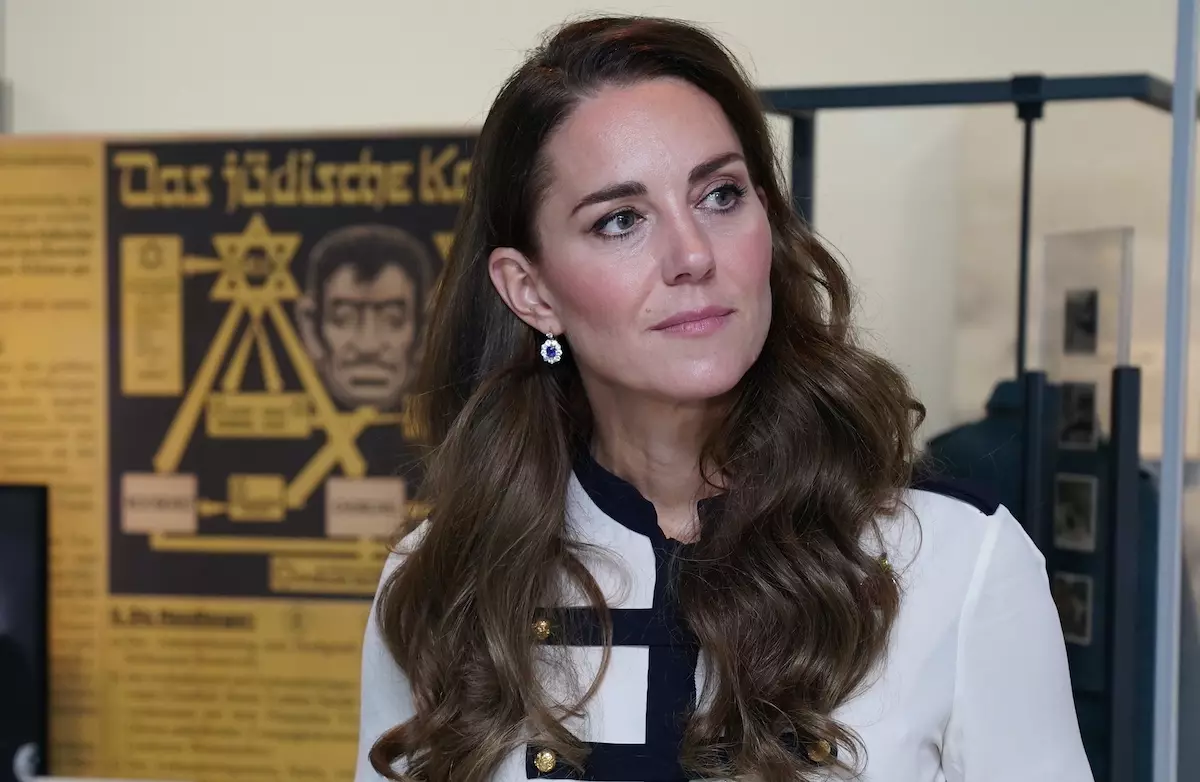 Royal Gossip, Kate Middleton'ın Çok Zayıf Olduğu Söylentileriyle Mücadele Ettiğini İddia Ediyor