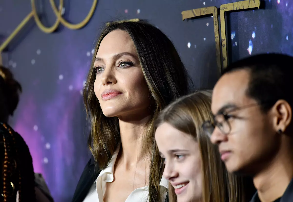 די קינדער פון Angelina Jolie טאָן ניט אַפּרווו איר לעצטע רום סוטער, יענטע קליימז